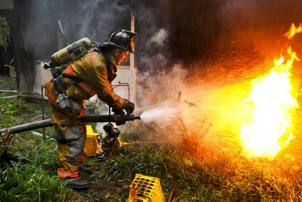 Can Salt Put Out A Fire can-salt-put-out-a-fire