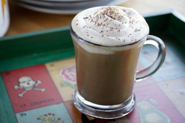 How do you make a mocha with an espresso machine?