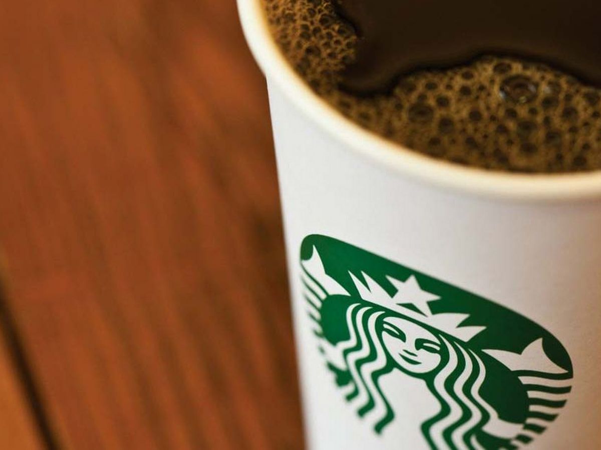 Hoe spreek je Starbucks grande maten uit?