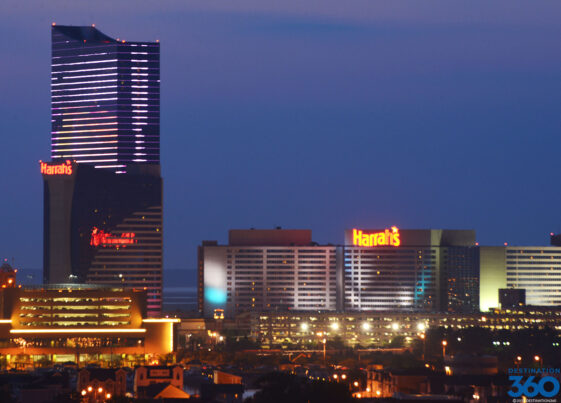 How many towers are at Harrah's Atlantic City?