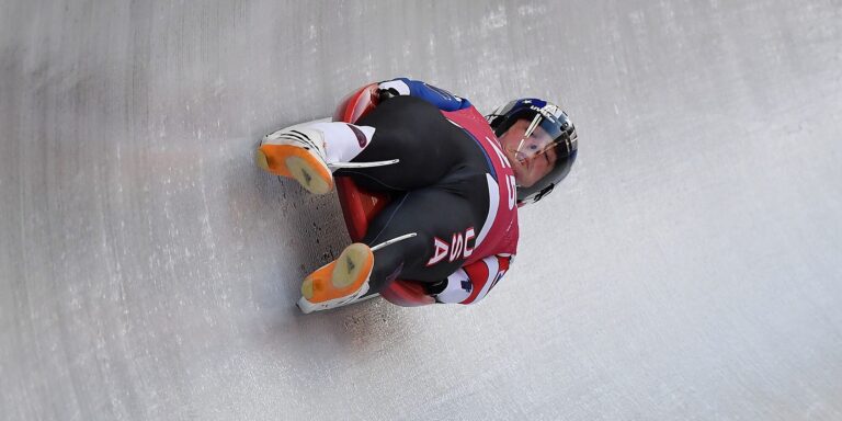 How fast do speed walkers go in the Olympics?