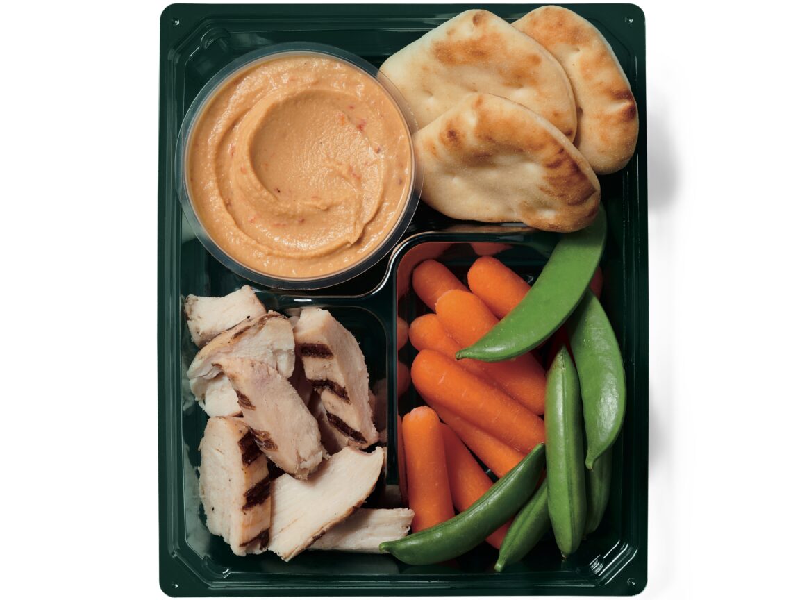 How many calories are in a chicken and hummus protein box at Starbucks?