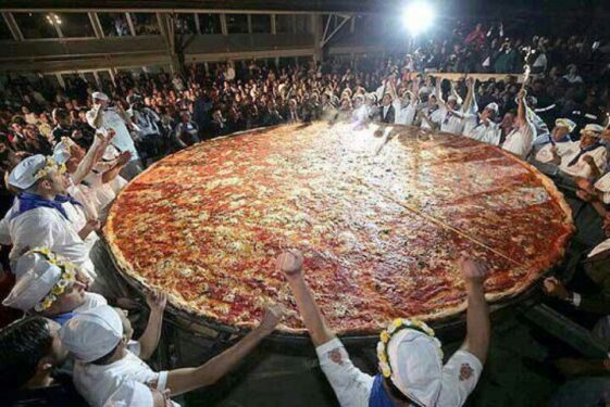 How was worlds largest pizza cooked?