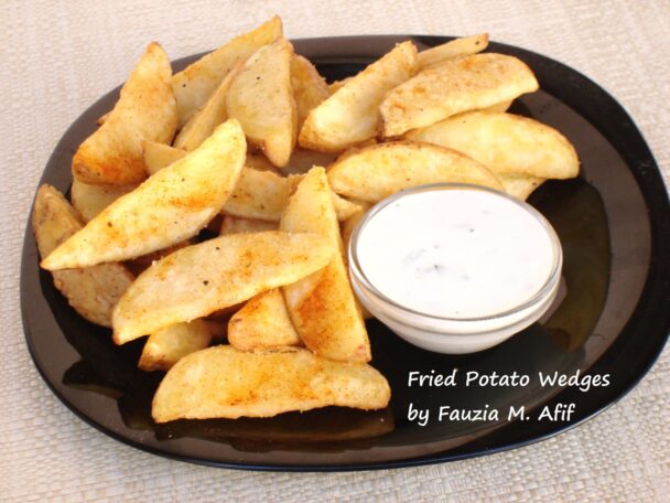 What fast food chain serves potato wedges?