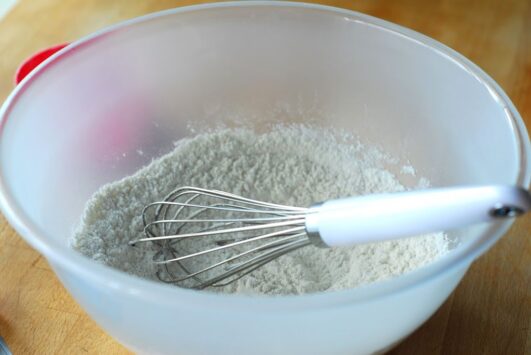 What is dry ingredient?