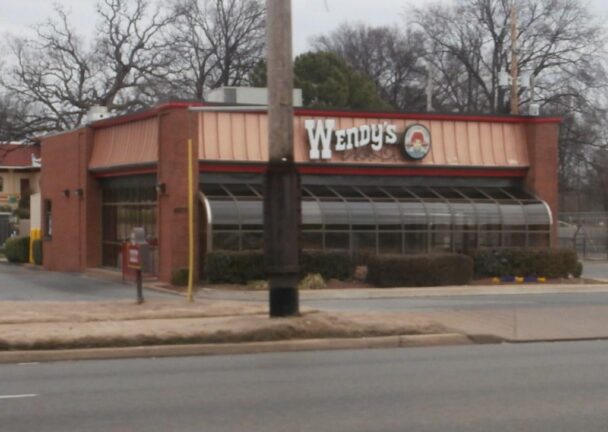 What restaurants were popular in the 80s?